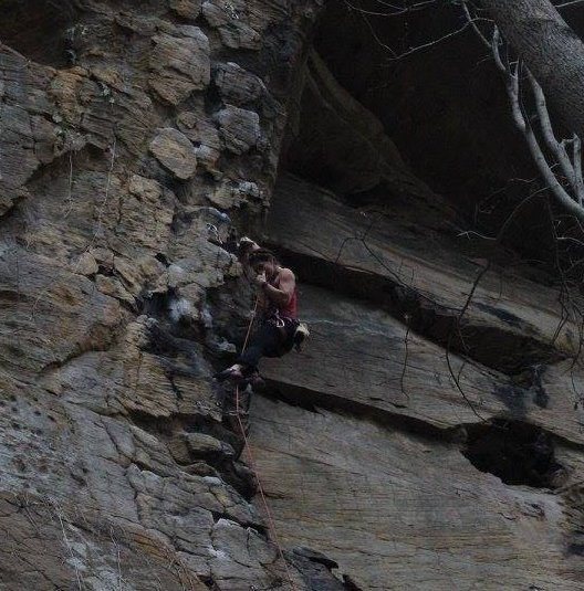 Platey overhung top section