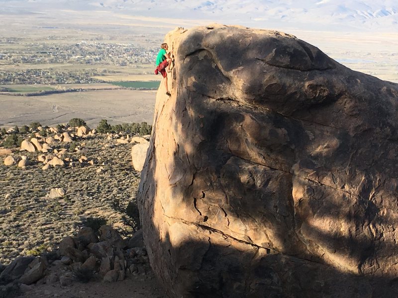 Climbing in Merlin Block Area, Sierra Eastside