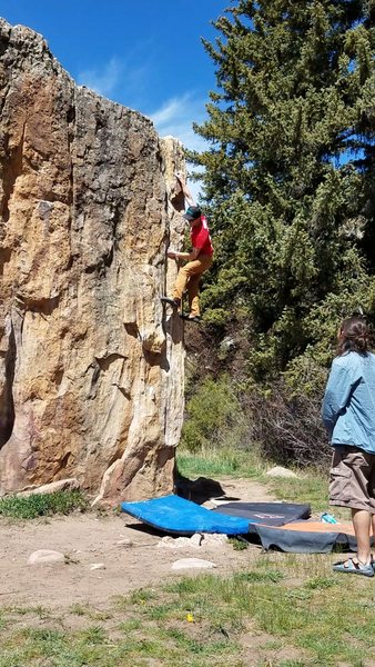 Climb V2 aka Double Crux Deluxe, Eagle/Vail/Minturn/Red Cliff
