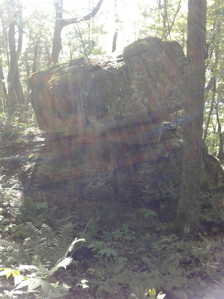 Climbing in Capstone Boulder, Southwest Virginia (Appalachia)