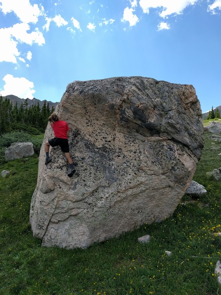 Bouldering in Devil's Moles, Alpine Rock