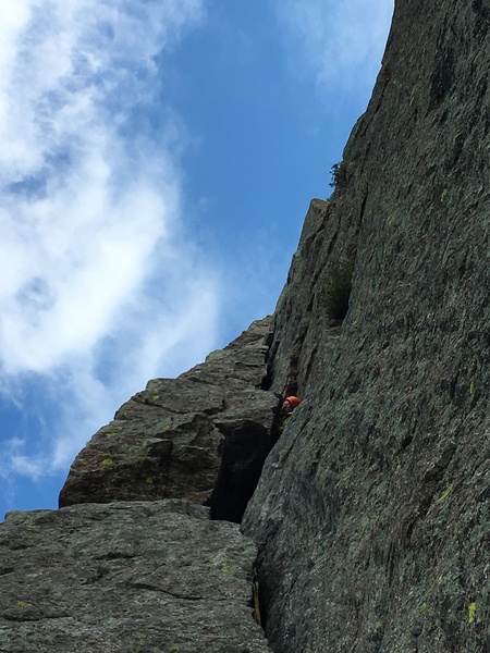 The proper way to climb the flake.