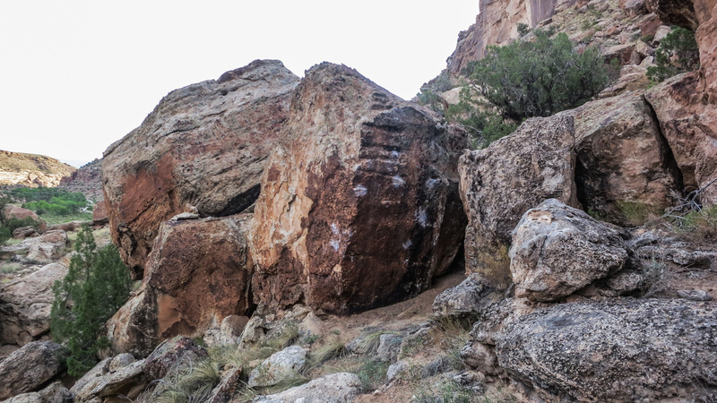 Bouldering in Chimera Stone, Grand Junction Area