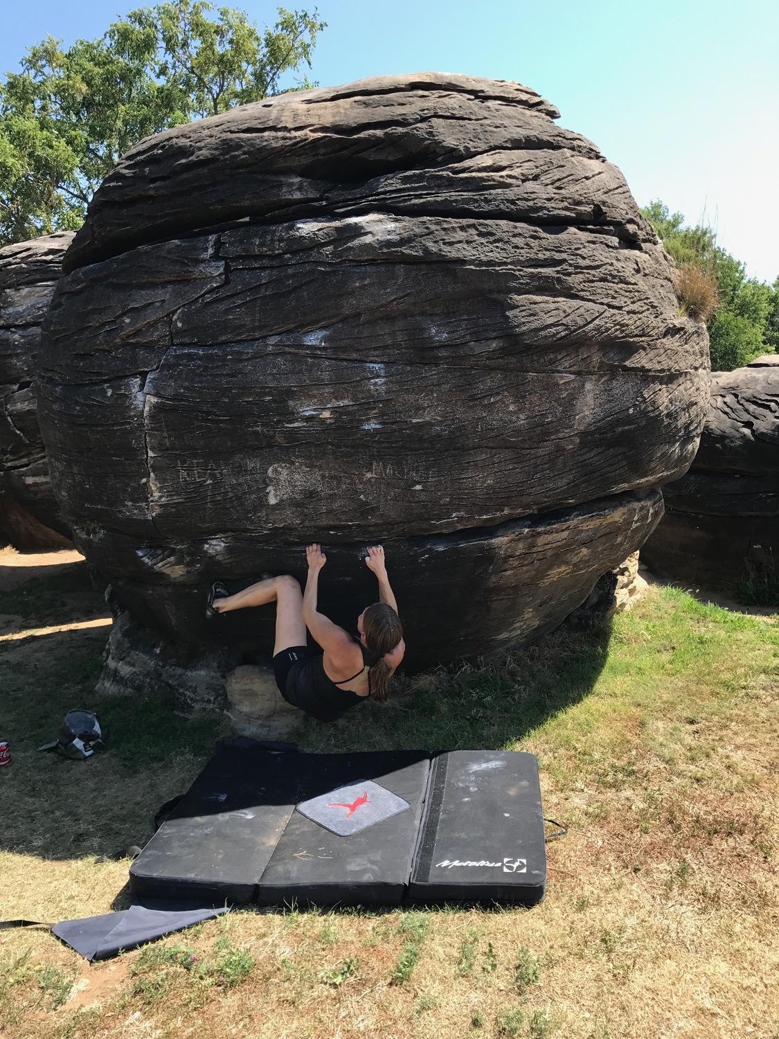 Photo #3 of the boulder problem.