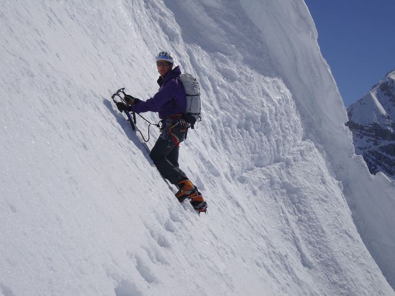 Approaching the false summit