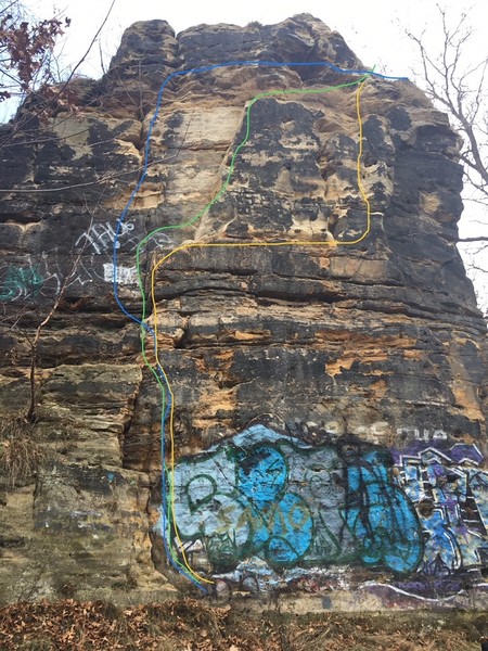 Rock Climbing in Mt. Simon, Central