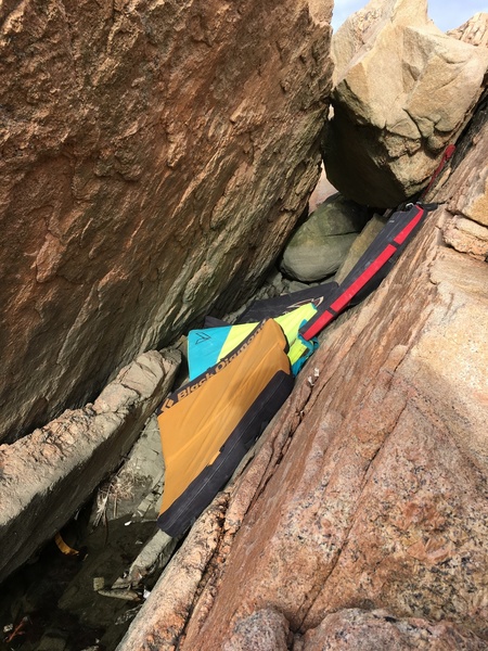 Bouldering in Overhang, Narragansett