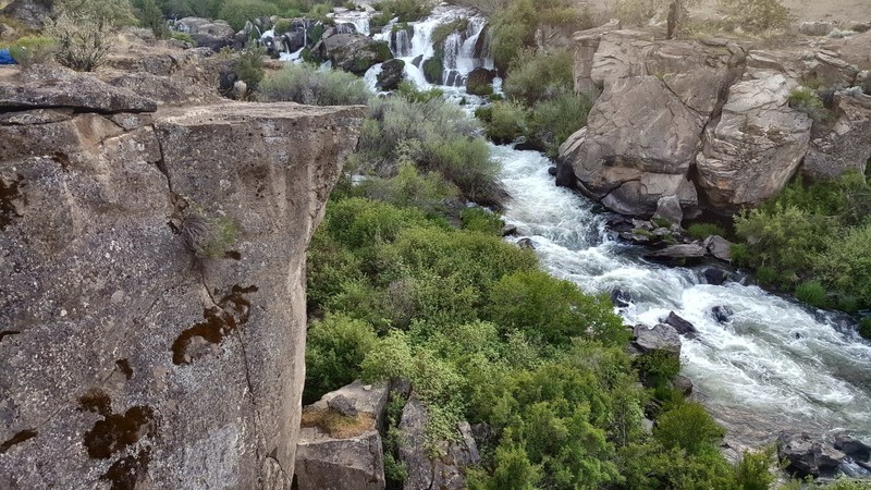 Rock Climbing in Cline Falls Routes, Central Oregon
