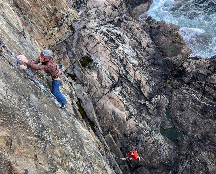 What a cool route! Steep climbing by the ocean!