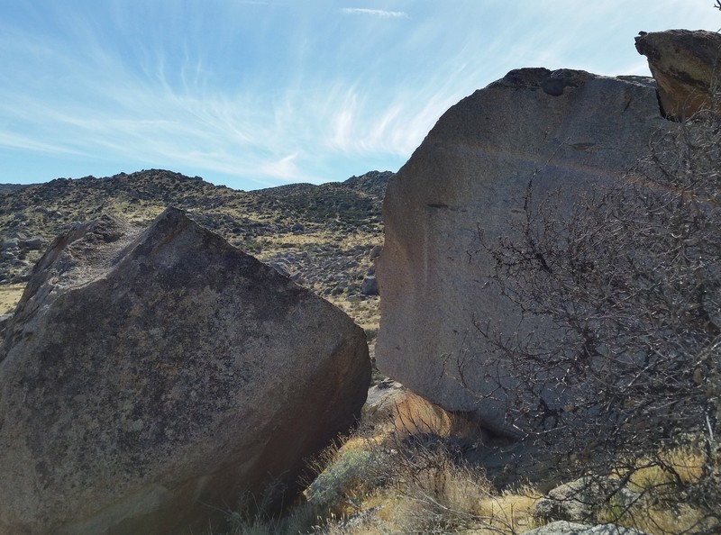 Climbing in Split Boulder, San Diego County