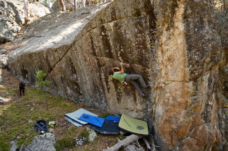 Bouldering in The Hog Wall, The Needles Of Rushmore