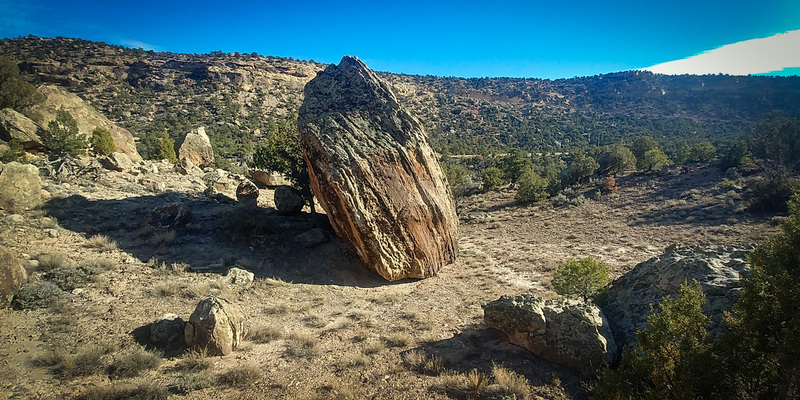 Bouldering in Withywindle Rock, Grand Junction Area