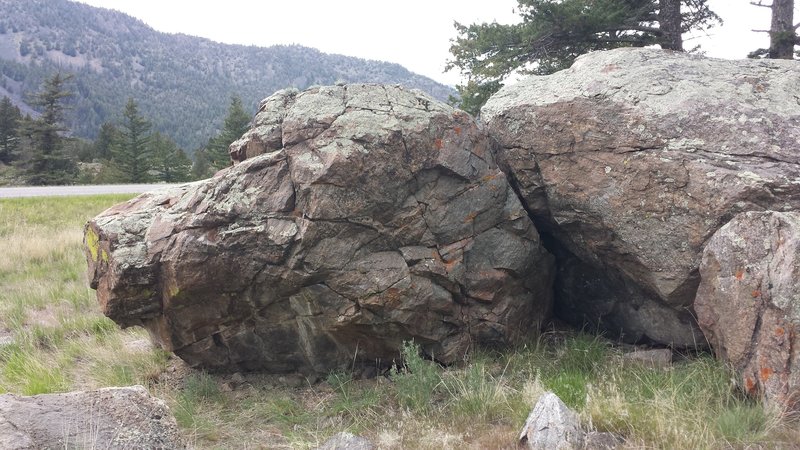 Climbing in Pebble Boulder, Southwest Region