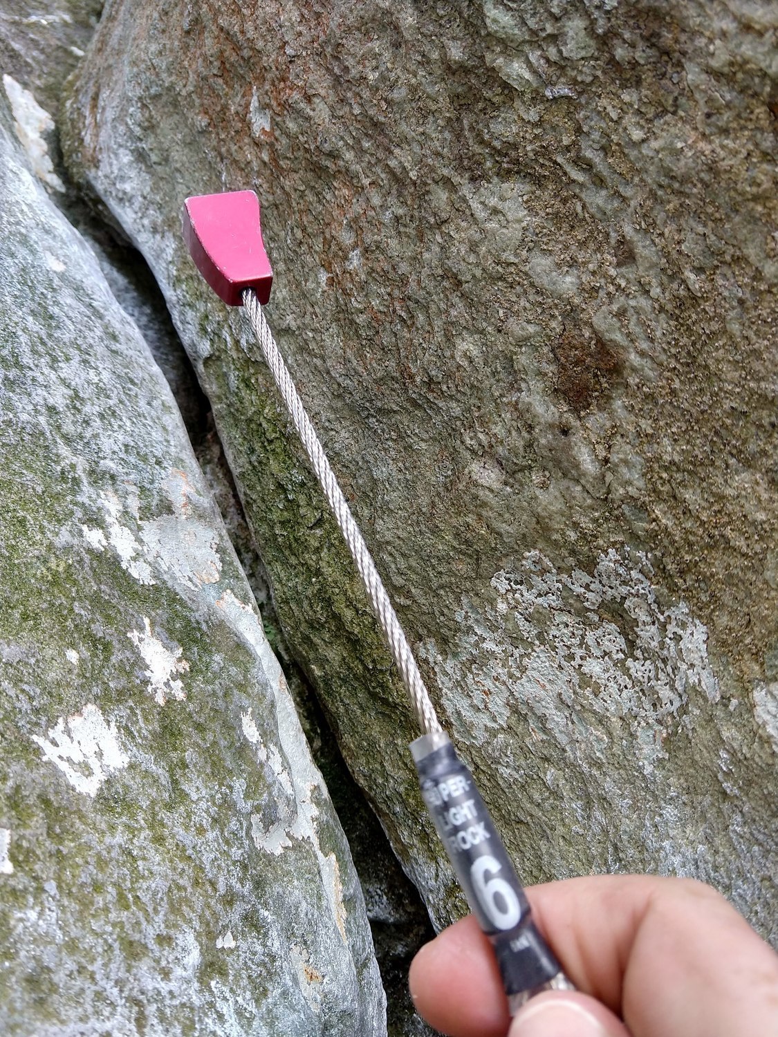 Wild Country SuperLight Rock #6 can protect the opening move, and leave ...