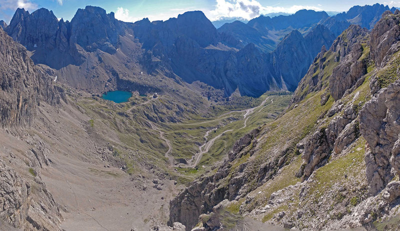 Climbing in Via Ferrata, * Via Ferrata
