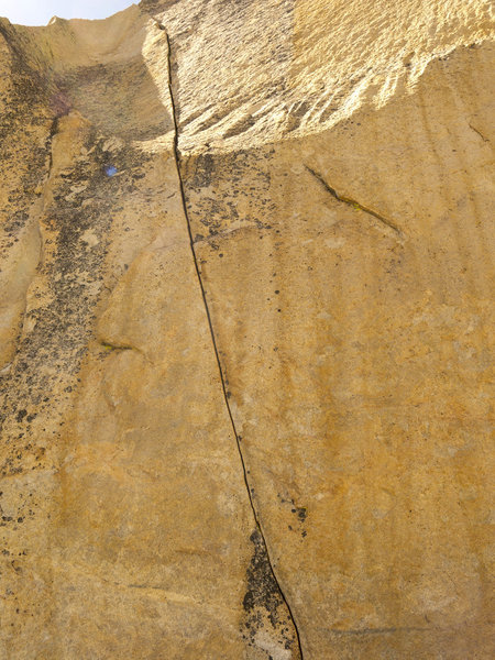Rock Climb Splitter boulder finger crack, Yosemite National Park