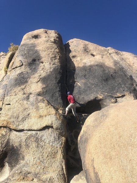 Rock Climbing in Eastern Choss Proving Grounds, Sierra Eastside