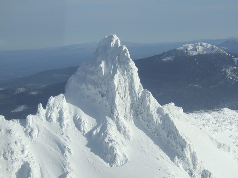 Rock Climbing in Mt. Washington, Oregon Volcanoes