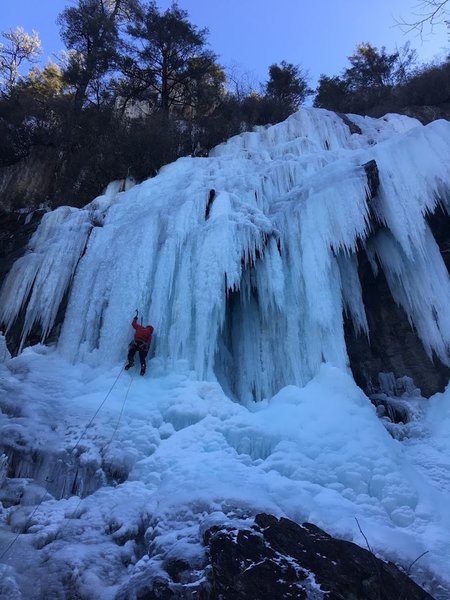 Climbing in Choss Mountain Ice, 2. Northern Mountains Region