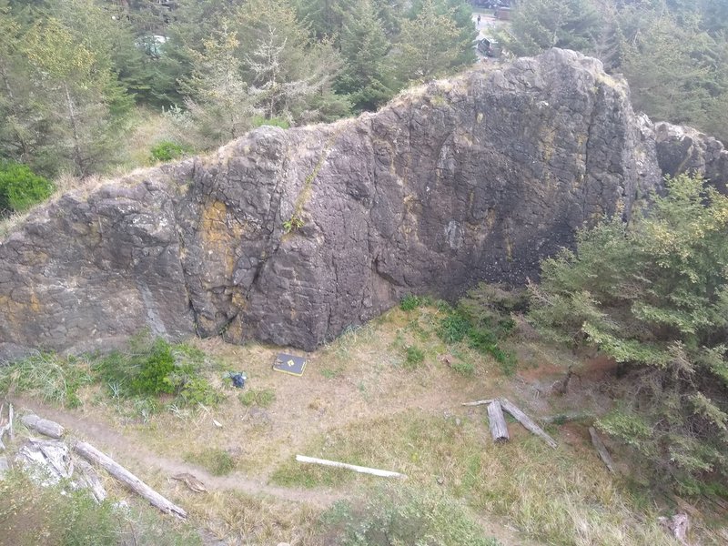 Bouldering in Monolith Wall, Olympics & Pacific Coast