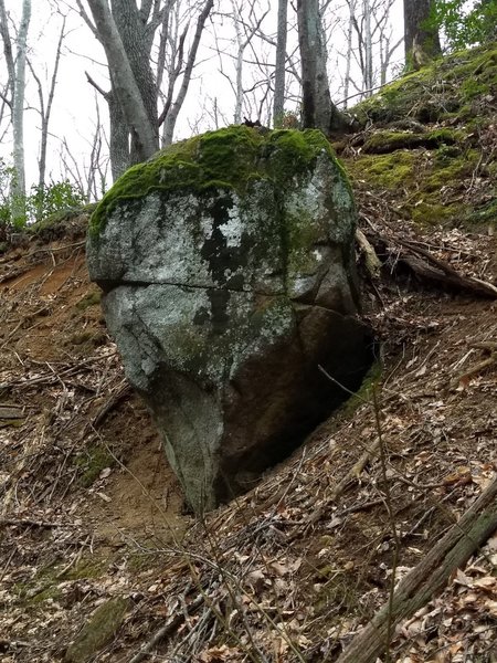 Climbing in Atlas Boulder, Shenandoah & NW VA Region