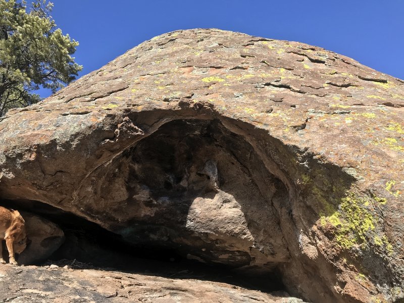 Climb 40 Foot Mantle, Southwest Utah