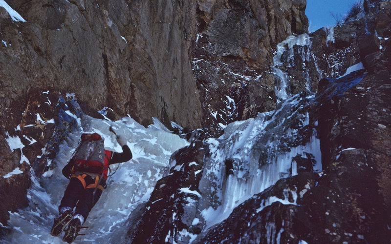 John Bouchard on P1 in 1975. With him that day was Jean-Claude Droyer ...