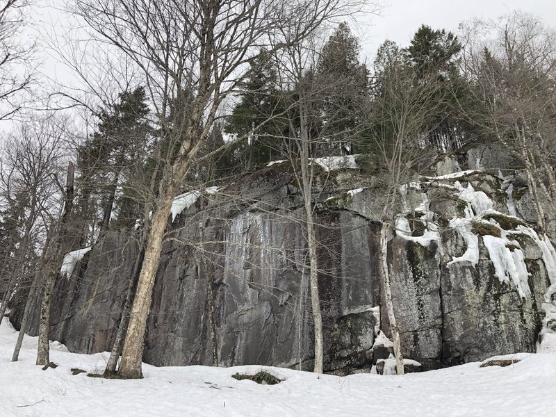 Climbing in Belle neige station de ski, Quebec