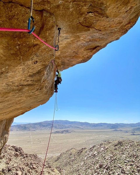 Rope soloing the P2 roof. Excellent quality aiding