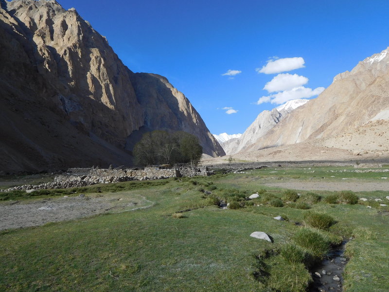 Rock Climbing in Rongdo Valley, Northern India and the Himalayan States