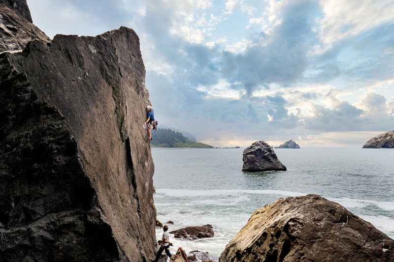 Rock Climb Motion In The Ocean, Redwood Coast
