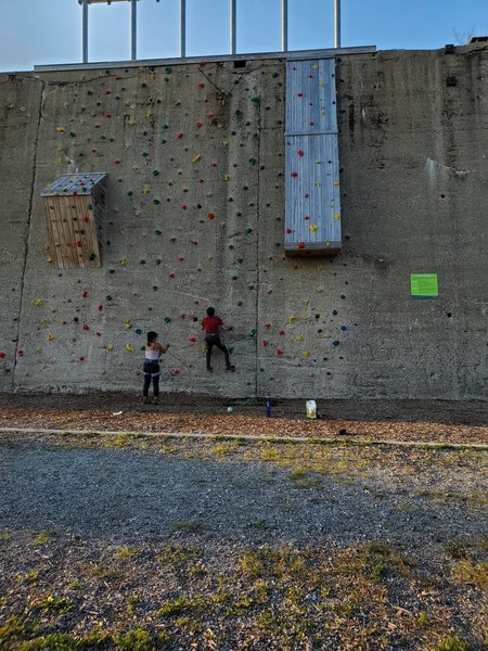 Climbing in Steelworkers Park, Chicago Area