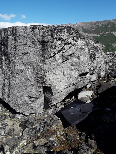 Bouldering in Sinrock, Interior Alaska/Alaska Range