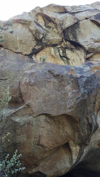 Bouldering in Bull Mountain, South Central Utah