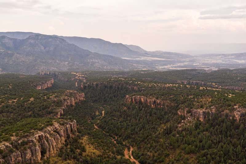 A bird's eye view of Shelf Road Climbing (looking toward Cańon City).