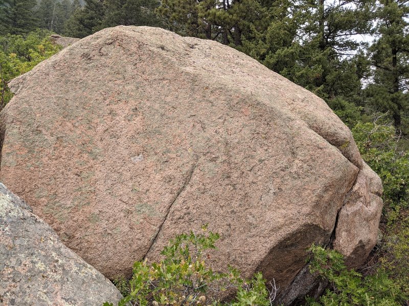 Bouldering in Crescent Rock, Colorado Springs