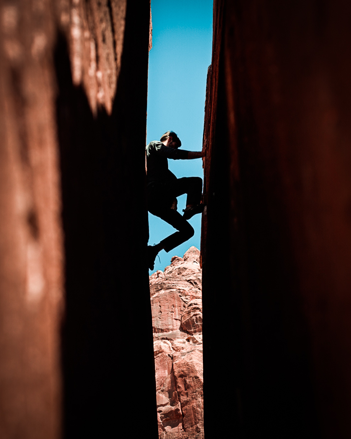 just your average plumber crack shot