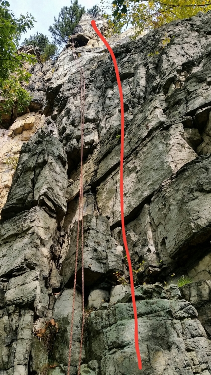 Earth- bottom half of lower Earth buttress