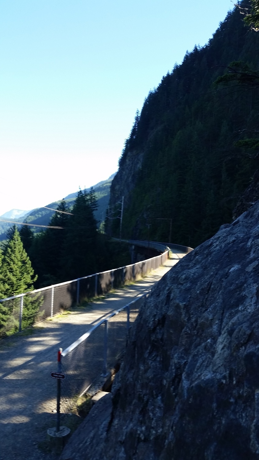 Deception Crags and the Iron Horse Trail