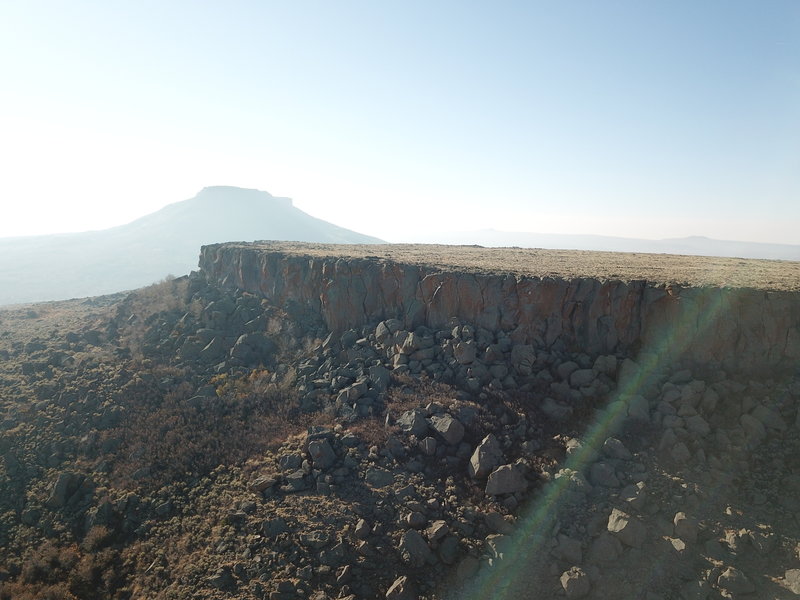 Rock Climbing in North Table Mountain, Rock Springs