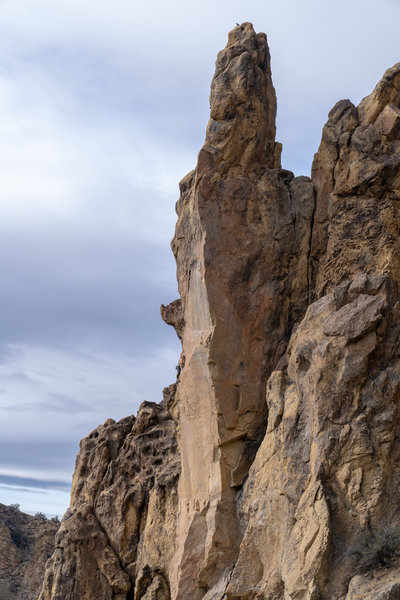 Rock Climbing in Juniper Spire, Smith Rock