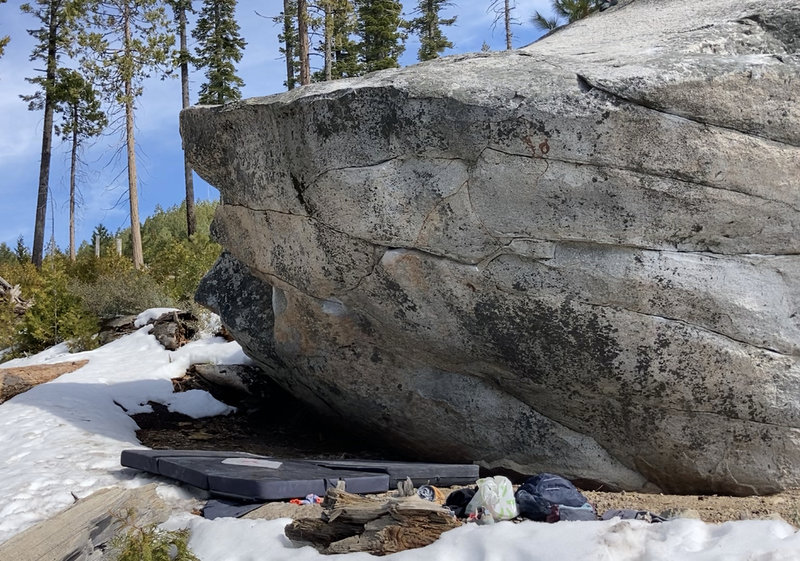 Bouldering in Yuba Gap, Lake Tahoe