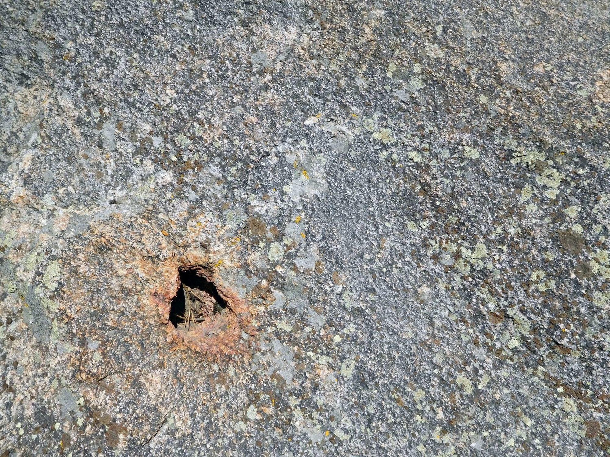 A naturally occurring pocket, Holcomb Valley Pinnacles