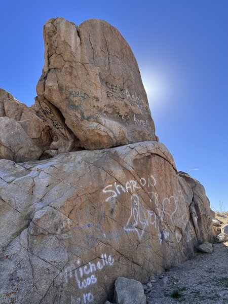Bouldering in Edwards AFB, High Desert