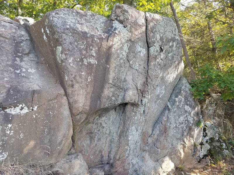 Bouldering in Adams Point, Southeast / Seacoast