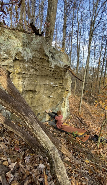 Bouldering in Seven Caves, Southeast Ohio