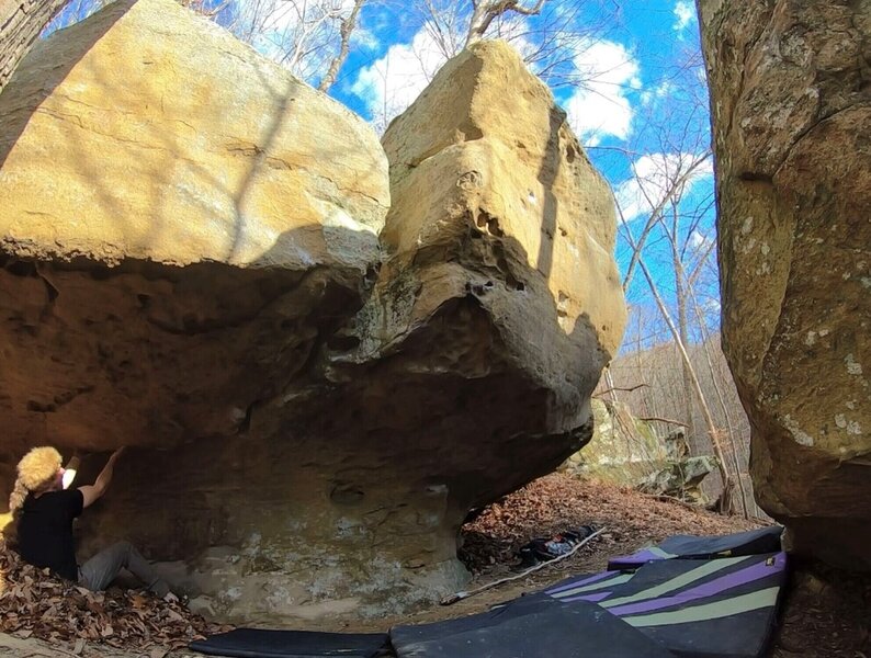 Bouldering in Wayne National Forest, Southeast Ohio