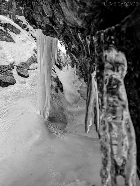Top of Flume cascade, the "ice cave"