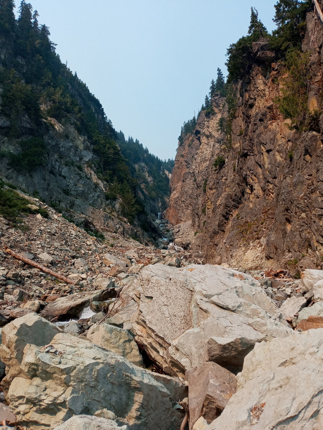 Upper gorge of the Cle Elum river where it crosses the PCT