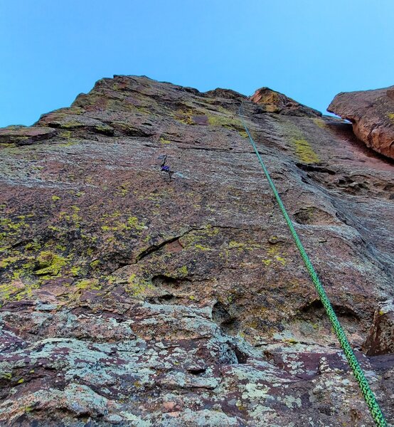 Foreground: first big ledge about 15 ft up. R of rope: cClimb the ...